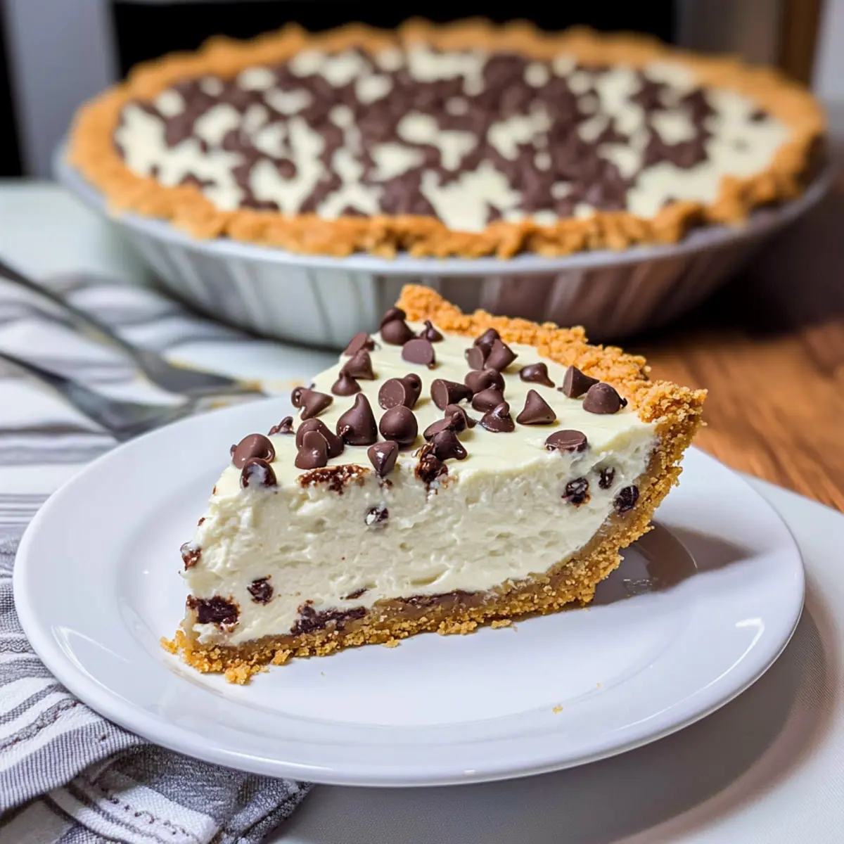 Irresistible Chocolate Chip Cannoli Pie That's Easy to Make